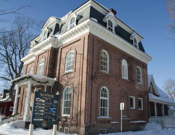 Villes, villages et Cœurs Villageois | Cantons-de-l'Est (Estrie)